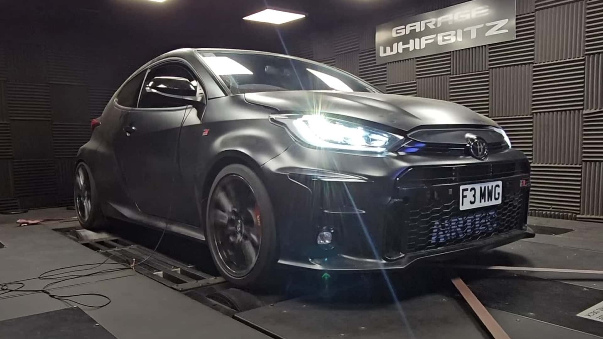 Toyota GR Yaris Sounds Absolutely Angry Making 435 HP On Dyno - Car in ...